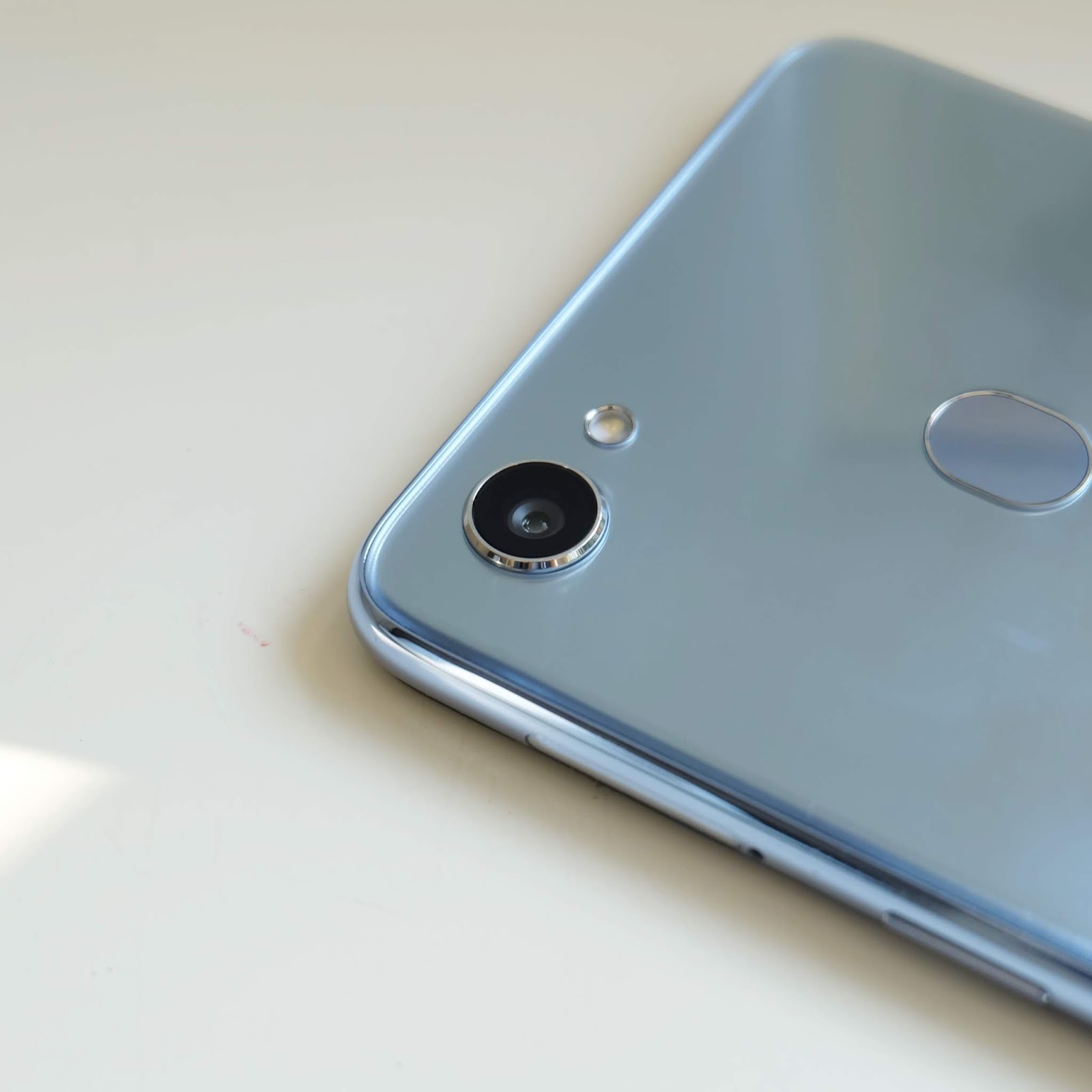 Dengan Artificial Intelligence, OPPO F7 Hadir Untuk Memenuhi Kebutuhan ...