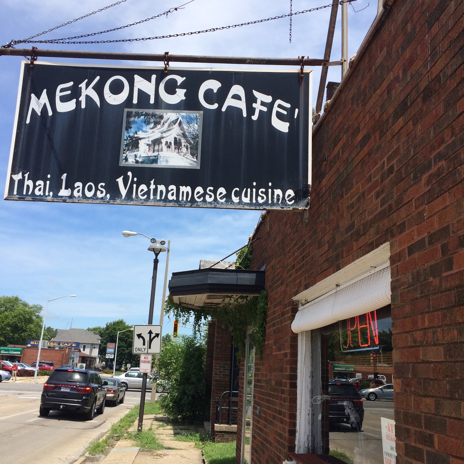 Travels of a Commoner: A little slice of Laos at Mekong Café ...