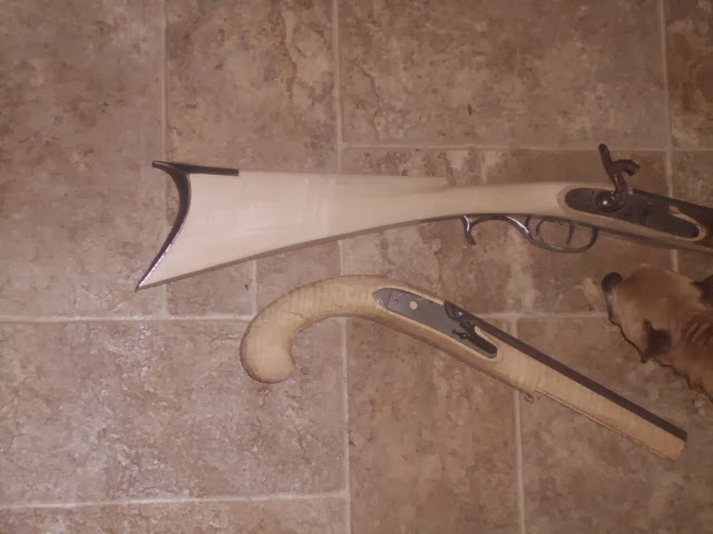 Joe Schell flintlocks: 36 cal half stock rifle.