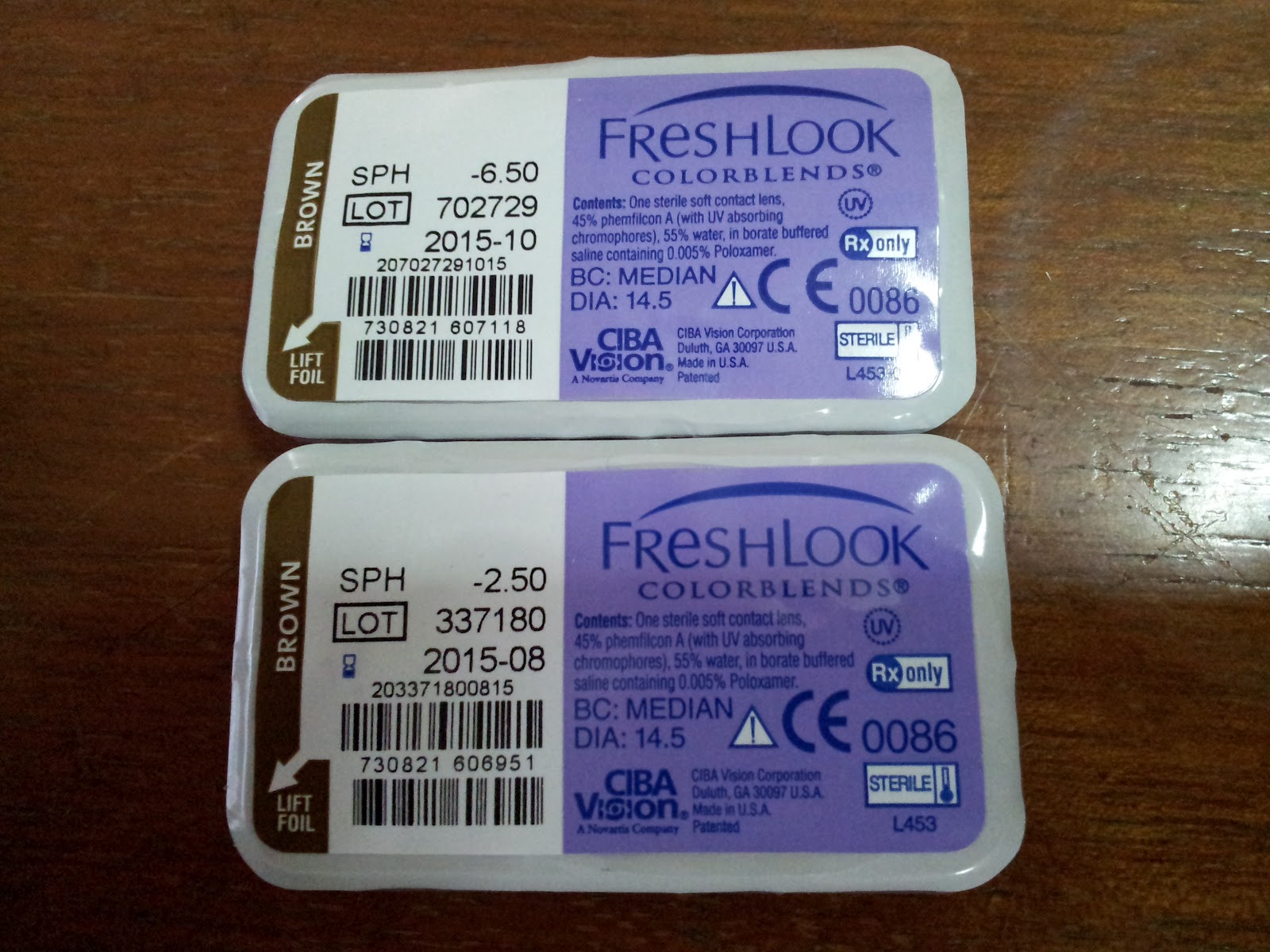 When you are different...: Review: FreshLook Colorblends contact lenses