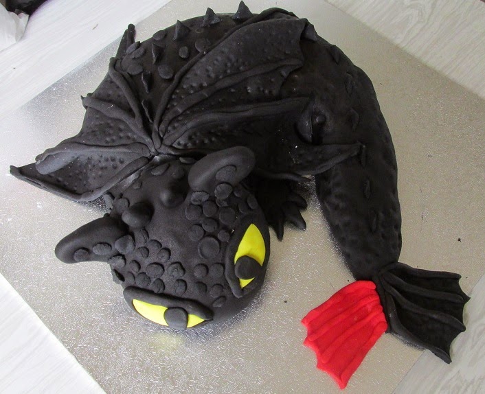Buckland Blog: 3D Toothless tutorial