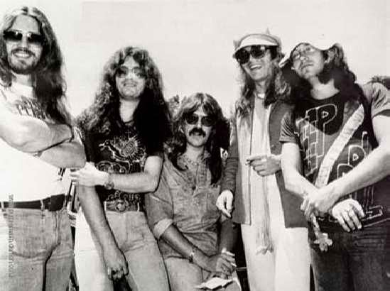 KIDS WANNA ROCK: COME TASTE THE BAND - Deep Purple, 1975. Crítica del ...