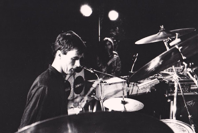 Le Bandit: Soirées The Night / Simple Détour