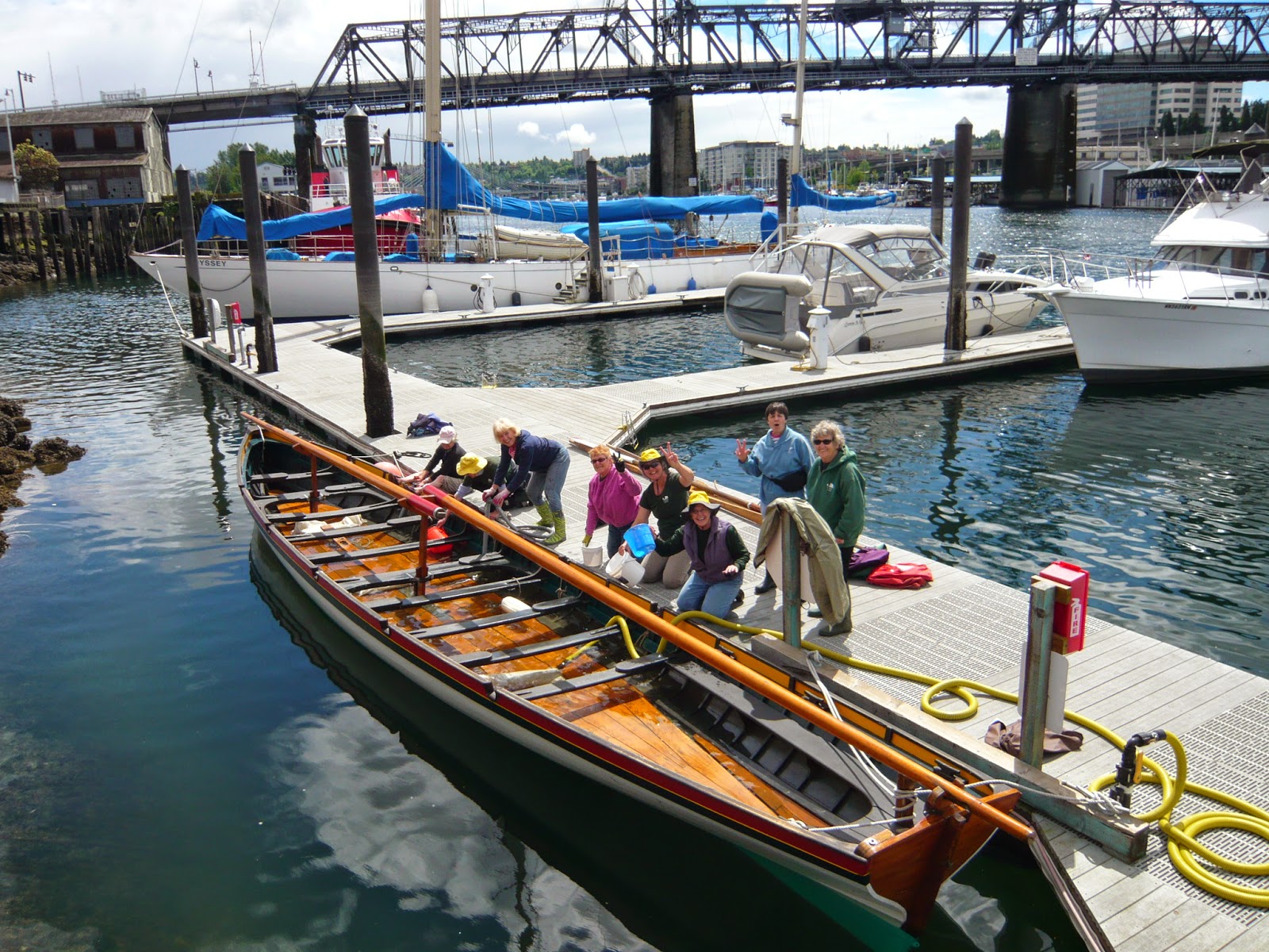 Vérité: Bail, bail, bail the boat