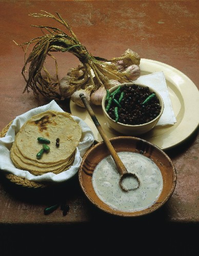 Noticias: Salsa de chicatanas, la receta de José Montes