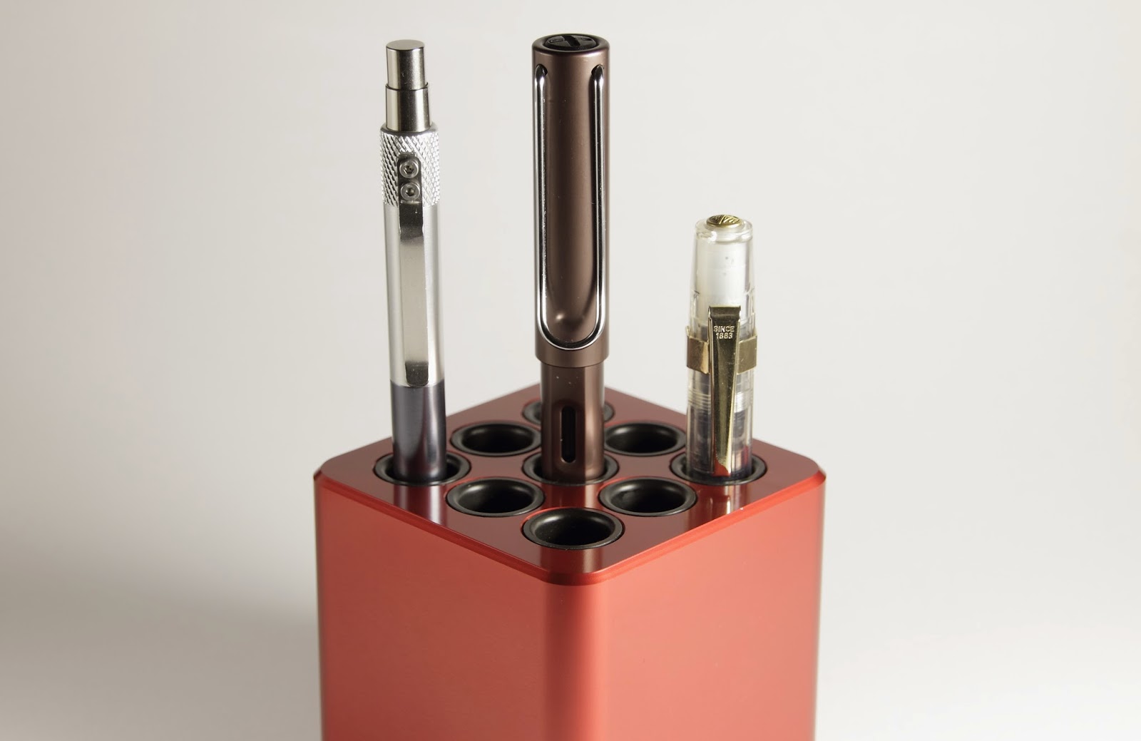 Karaskustoms Cube | The Pencilcase Blog | Fountain pen, Pencil, Ink and ...