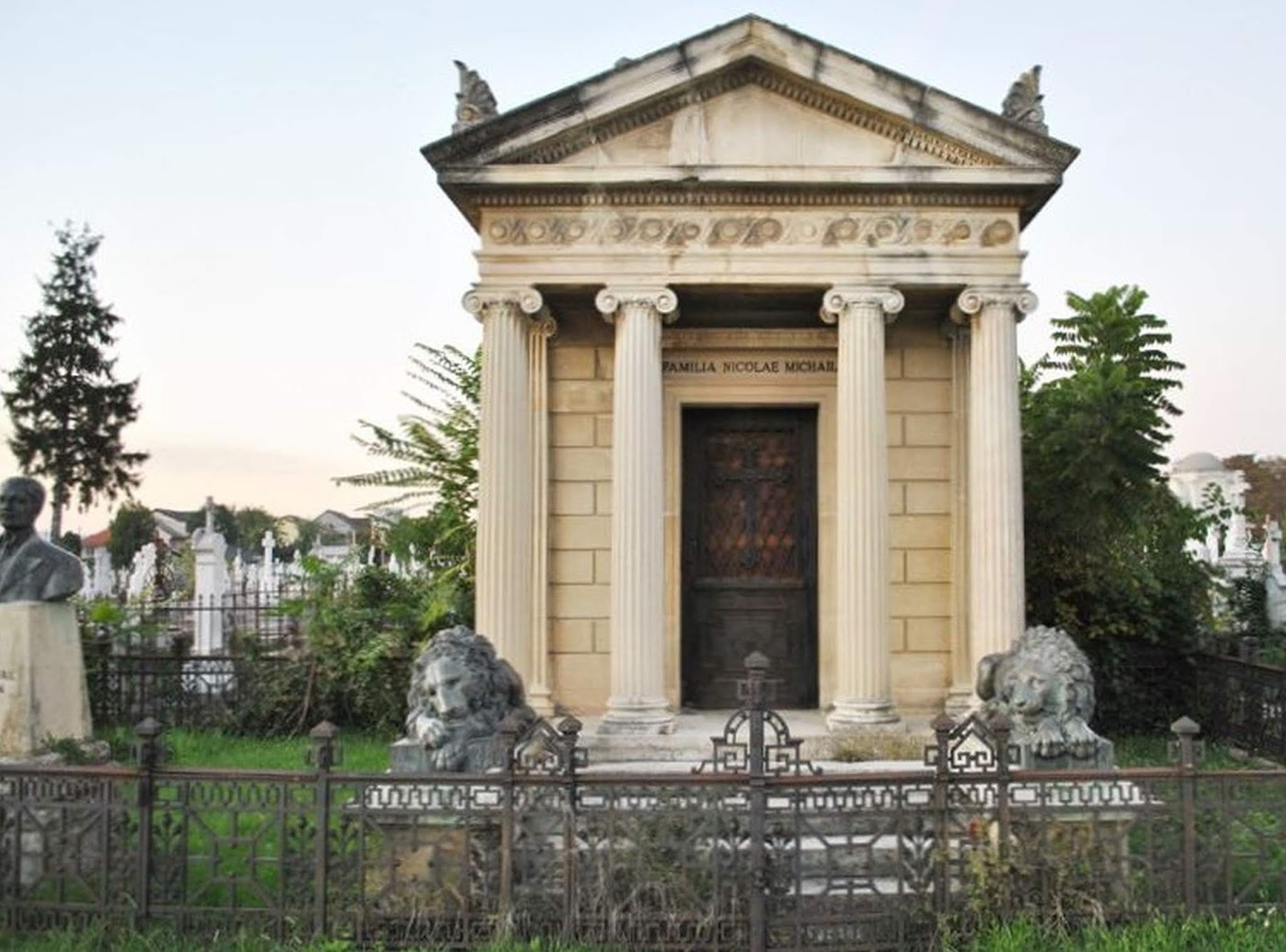 MONUMENTE ISTORICE DIN ROMANIA