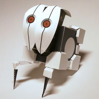 Portal 2 : Frankenturret Robot Papercraft | Paperized Crafts