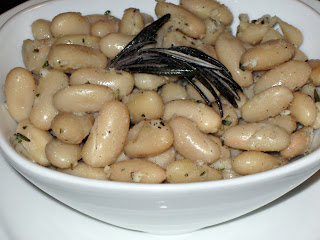 Hungry Couple: White Beans with Garlic and Rosemary