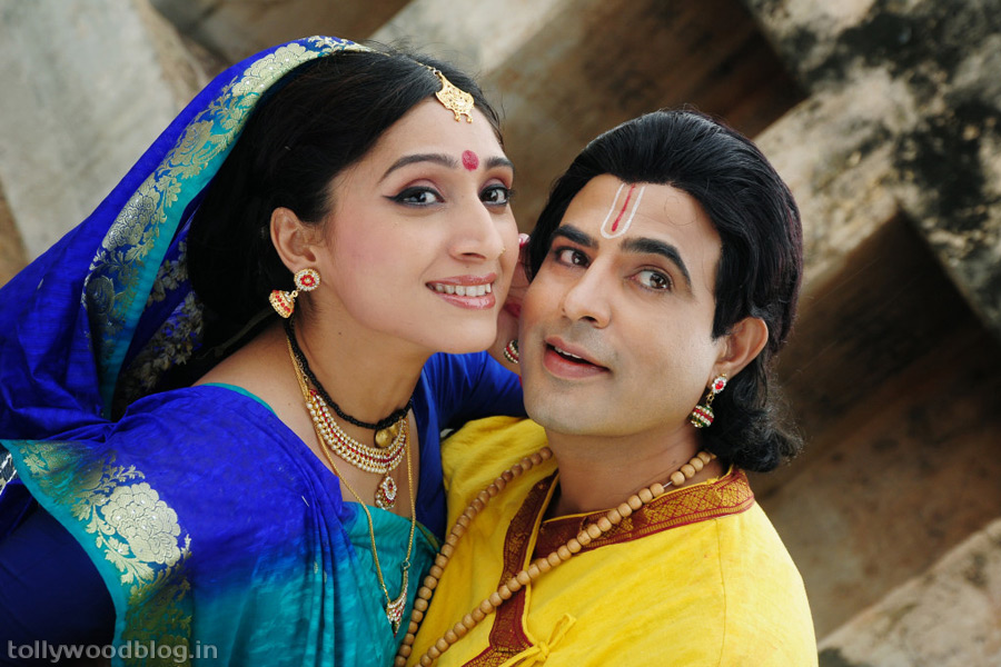 Ratnavali Movie photos stills gallery