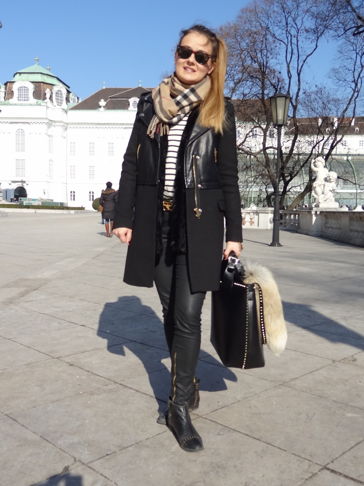 Soul Fishing©: The Vienna Street Style