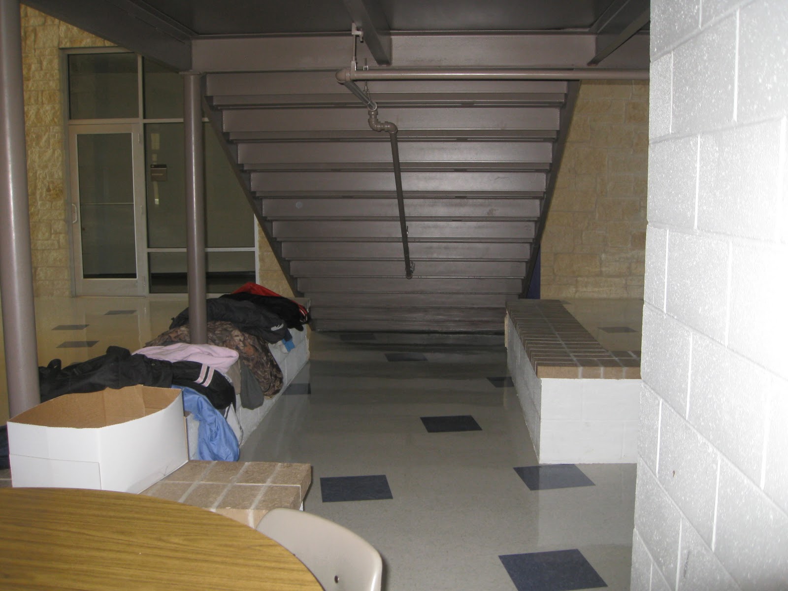 Abadi Accessibility News: How do architects deal with "head knockers ...