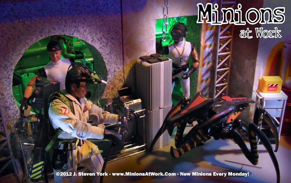 Minions at Work: Minions #309 - Bug Busters