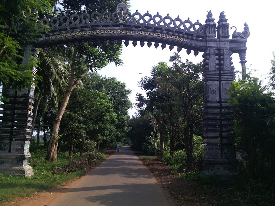 PEDDAPURAM HISTORY: కాండ్ర కోట నూకాలమ్మ అమ్మవారు KANDRAKOTA NOOKALAMMA ...