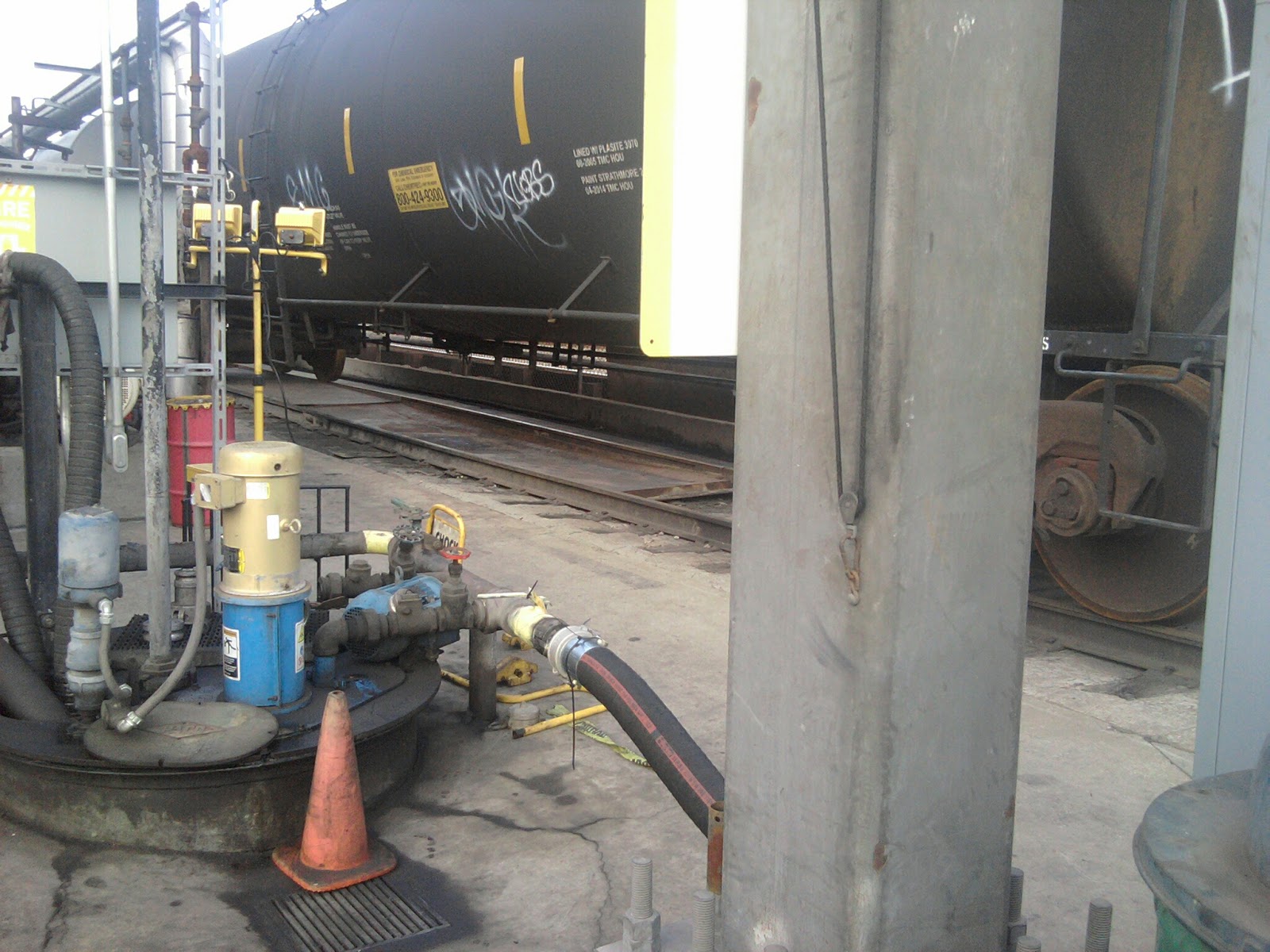 graffiti , murals & tagging : Wilmington ca ( tagging crews )