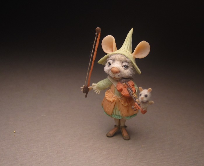 Aleah Klay Studio: Miniature mouse witch playing violin dollhouse mini ...