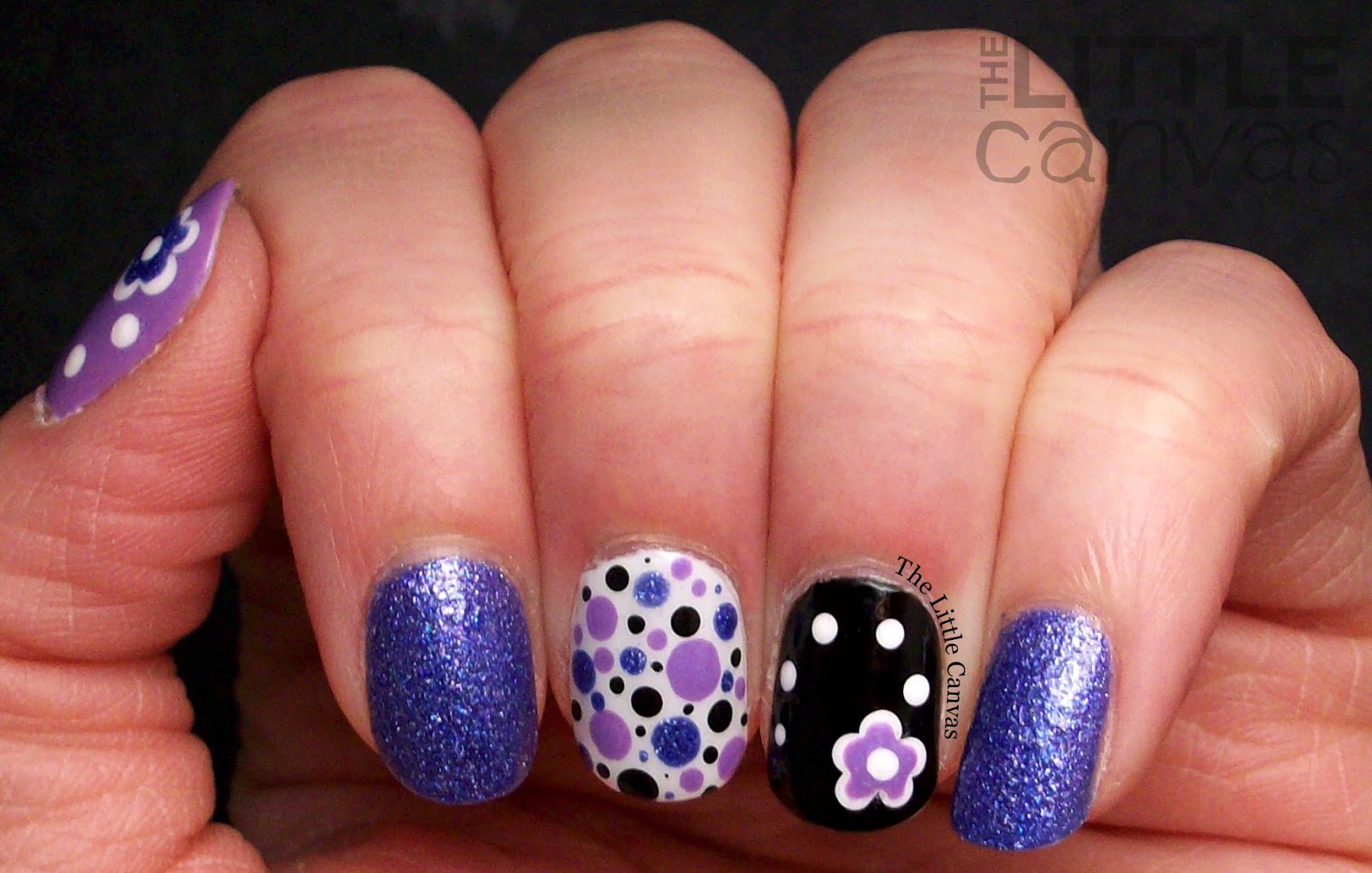 The One With the Floral Manicure - The Little Canvas