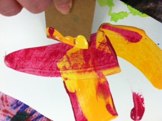 rappy-art: paint scraping with layered stencils