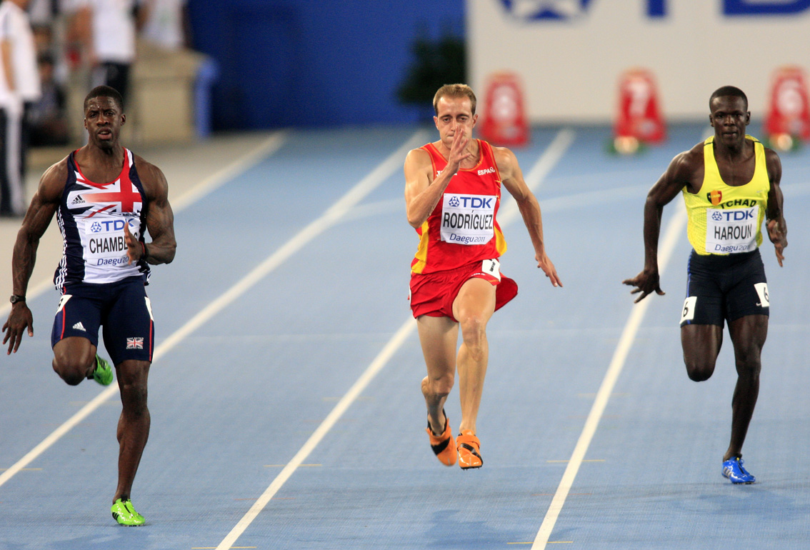 AMPA ESCUELA DE ATLETISMO FUENLABRADA: ANGEL DAVID RODRIGUEZ "EL PAJARO ...