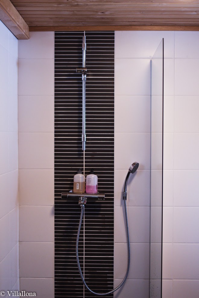 VILLA ILONA: Mökin kylpyhuone ja sauna - edullinen remontti | Bathroom ...