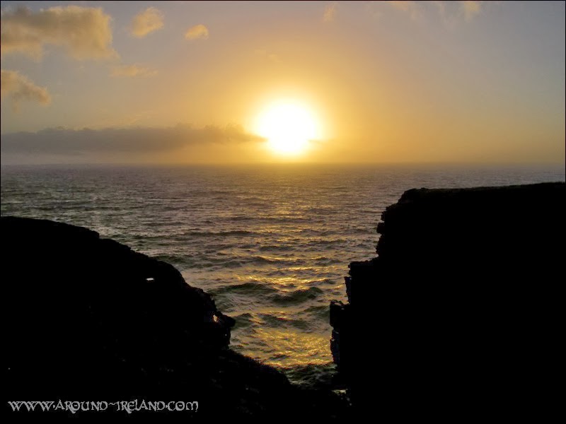 Dookoła Irlandii z Pendragonem: Zachód słońca na Loop Head