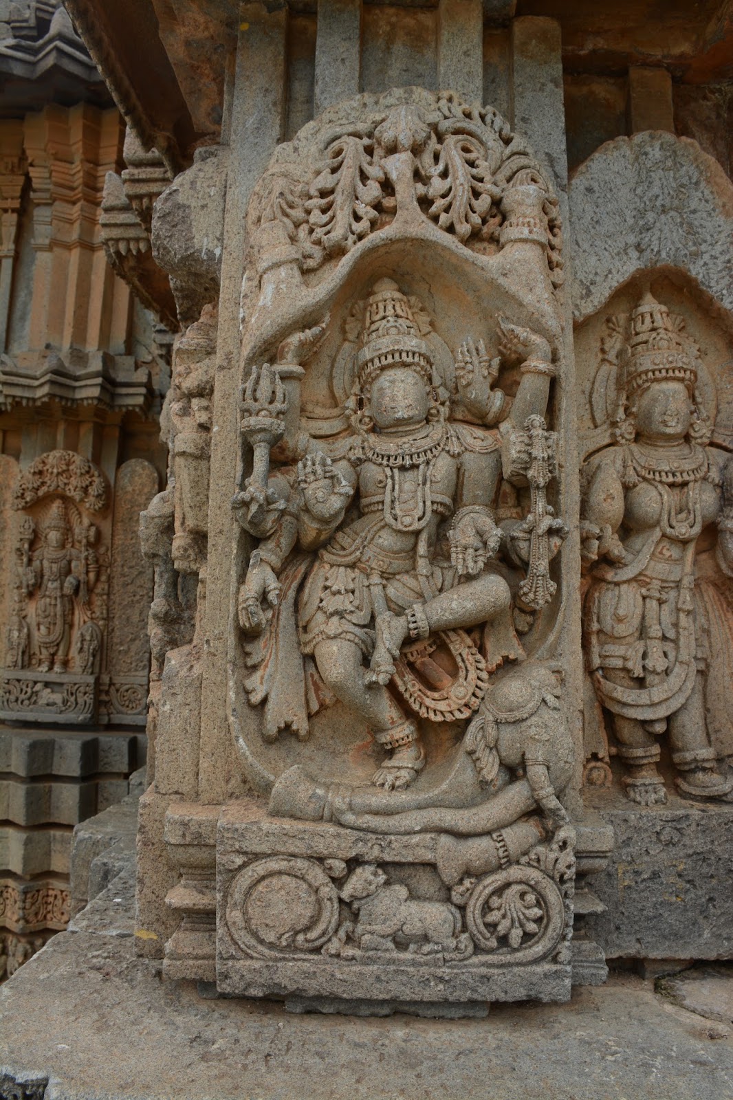 Our Travel Tales: Hoysala Temple 18: Kedareshwara Temple, Nagalapura