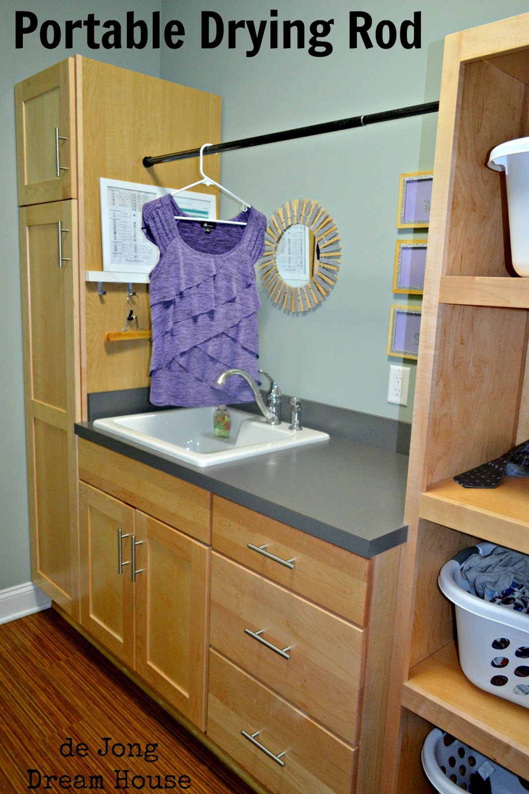 de Jong Dream House: Uses for Tension Rods