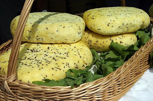 e-Pavārgrāmata, Garšīgu ēdienu receptes svētkiem un ikdienai: Jāņu siers