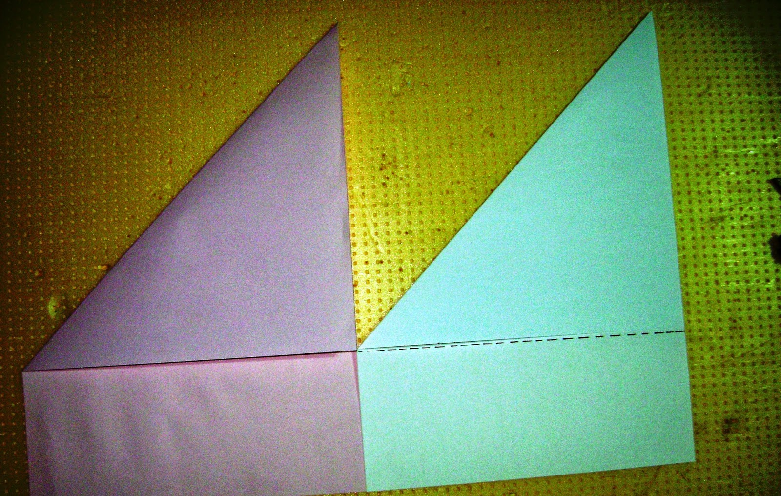 Lumea lui Scolarel...: Lalea (origami)