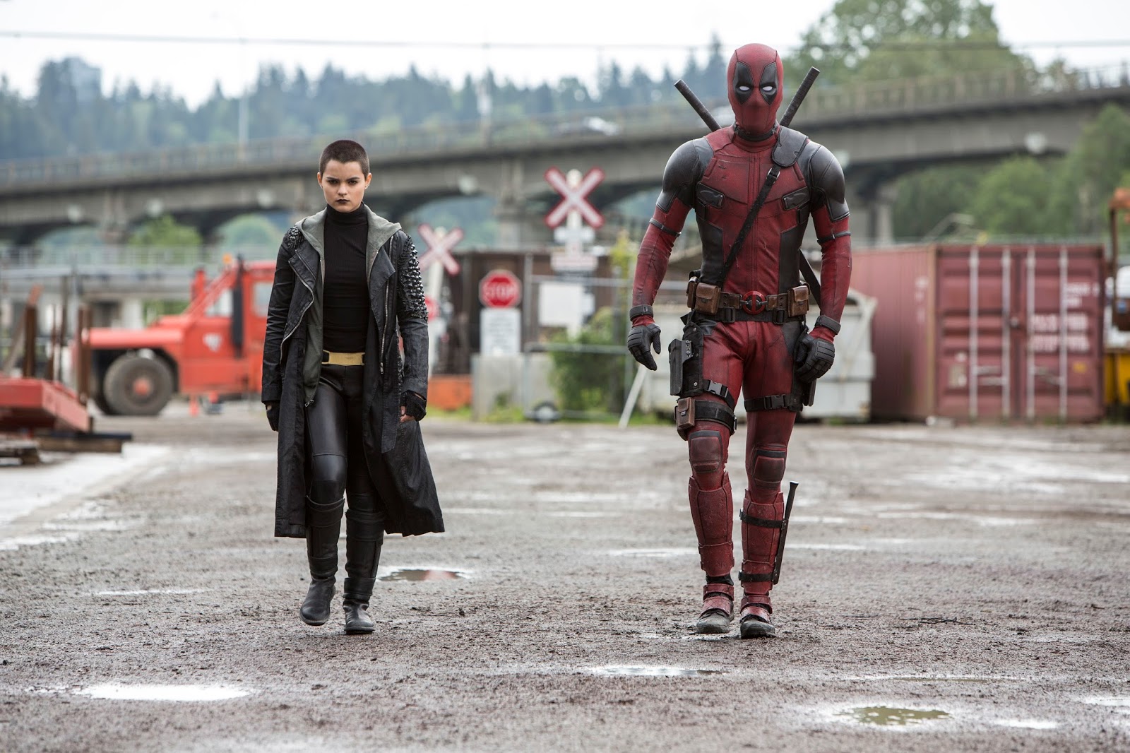 Movie Spot: La llegada del antihéroe de los comics, DEADPOOL