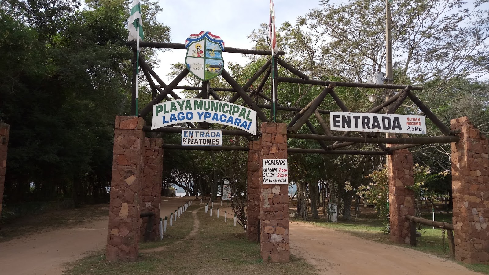 Paraguay Paraíso Turístico: El lago Ypacarai desde Ypacarai