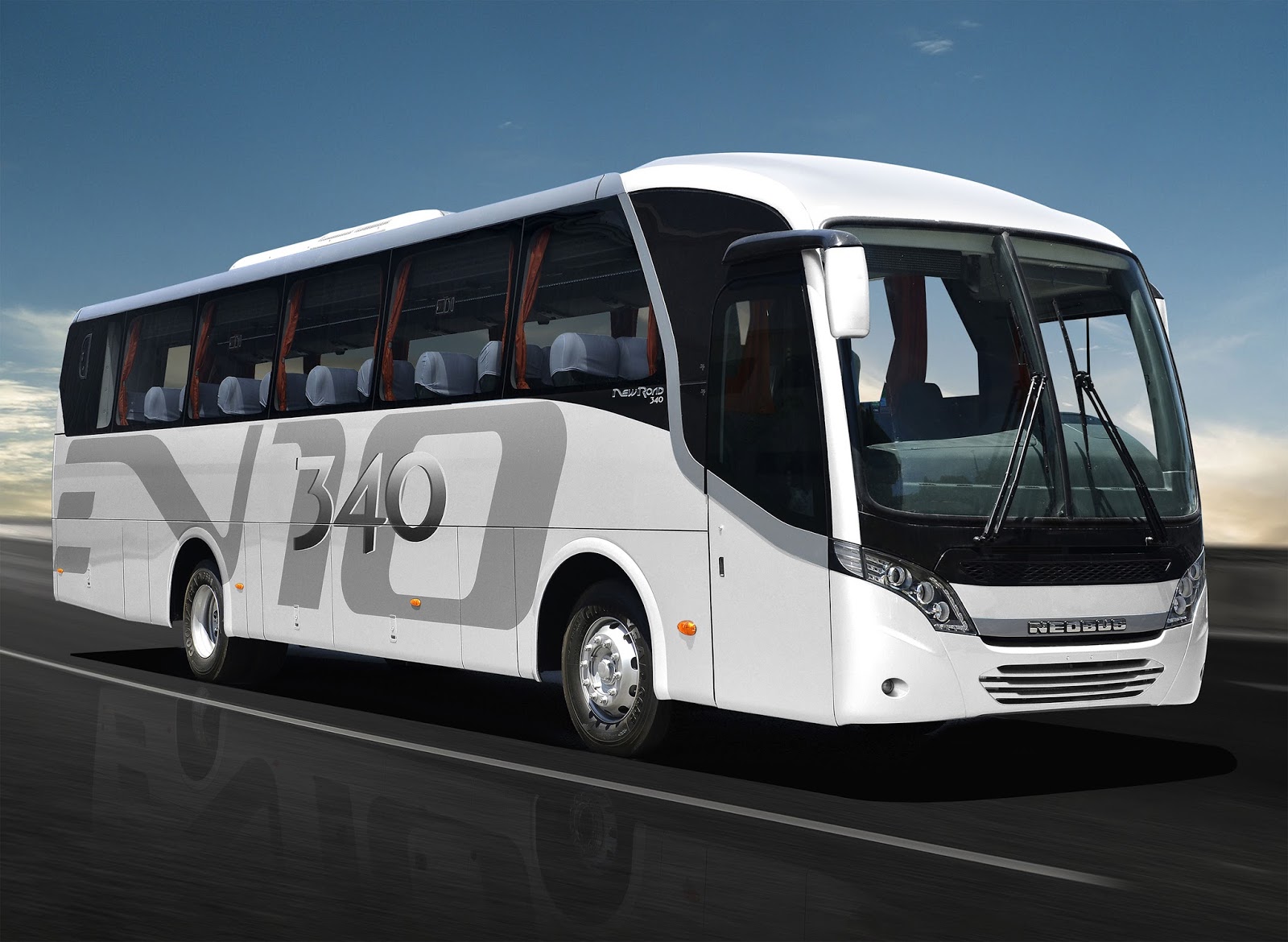 NEOBUS expone nuevo New Road con plataforma elevadora en Brasil Fret y ...