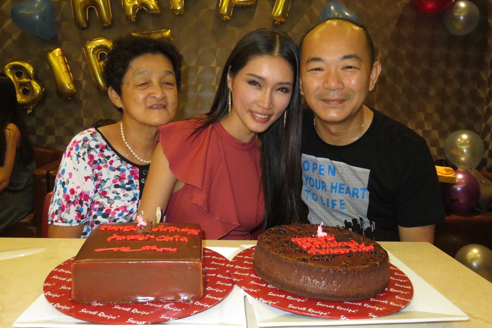 Kee Hua Chee Live!: HAPPY 36th BIRTHDAY, AMBER CHIA! DON'T WORRY ...