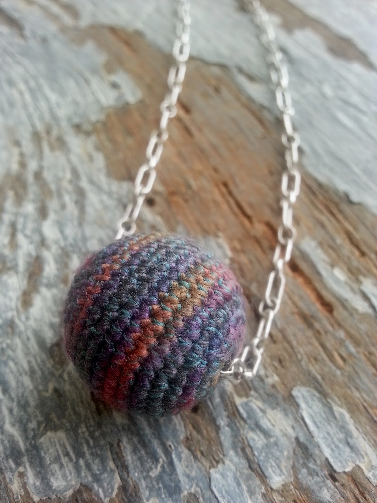 Jennifer Stumpf: Micro-crochet Beaded Necklace