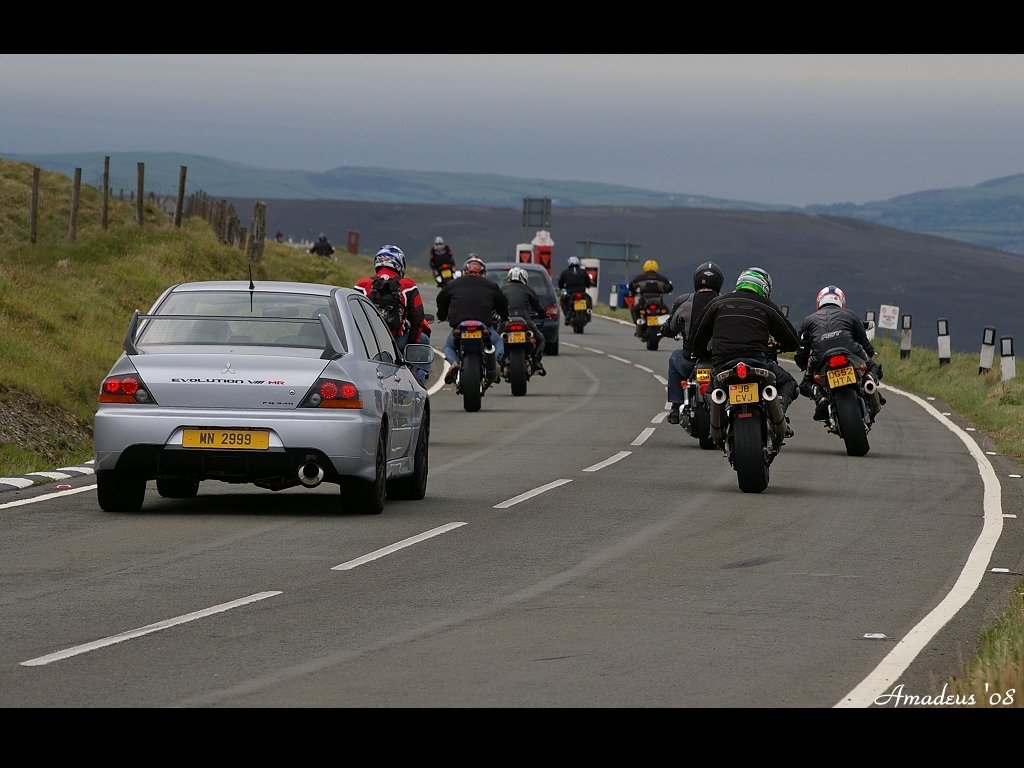 Tourist Trophy - THE Ultimate Race - Spirit of TT