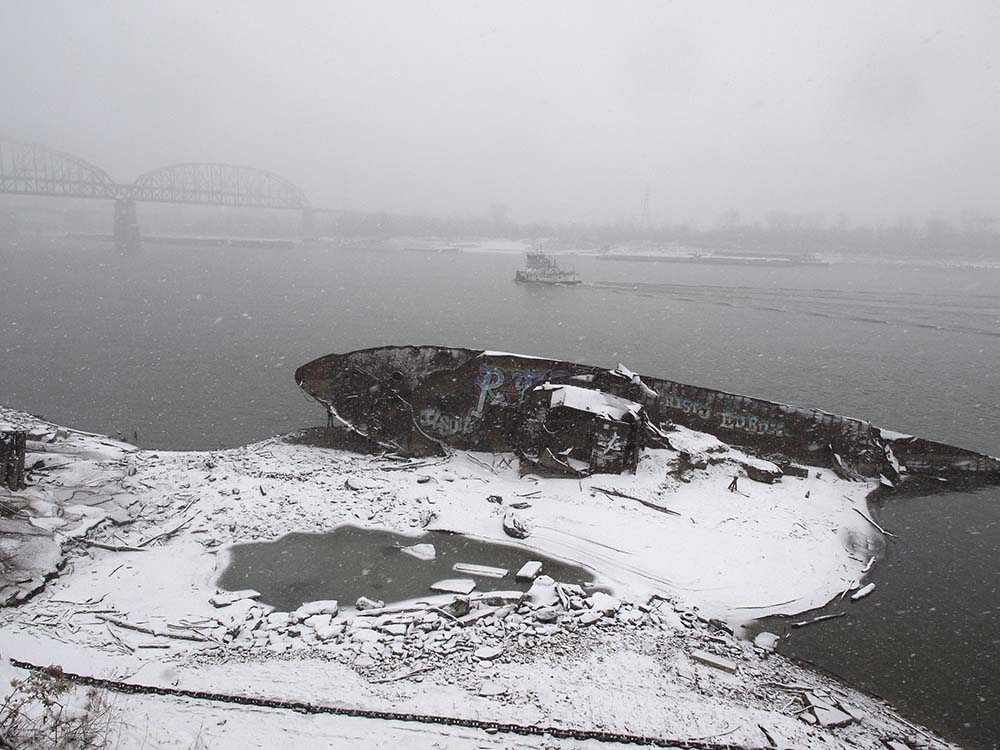 Stan Strembicki's Photo Blog: USS Inaugural wreck on the Mississippi