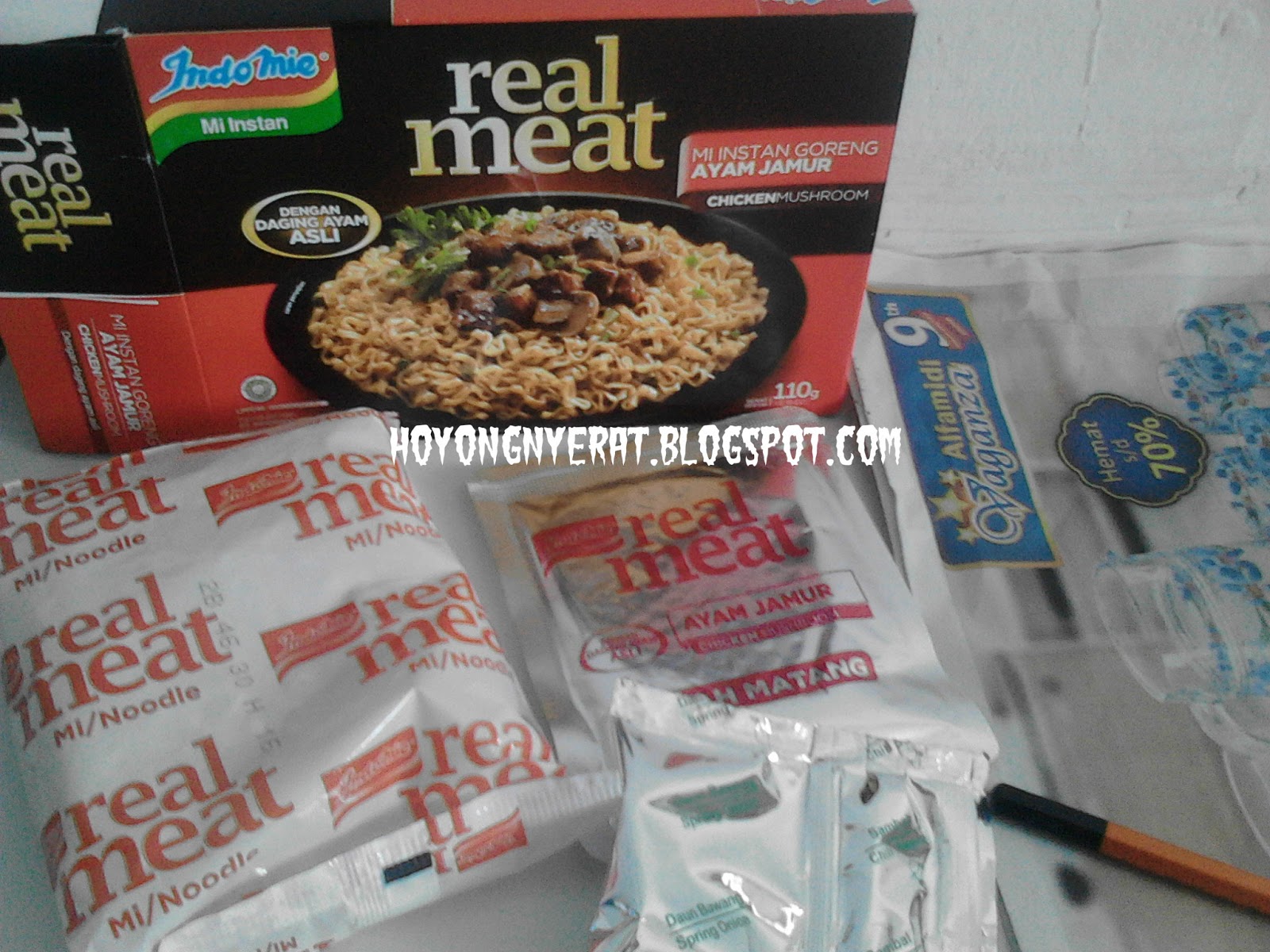 HoyongNyerat: Review: Mie Instan Goreng Ayam Jamur (Chicken Mushroom ...