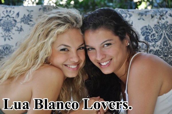 Lovers Lua Blanco: Fotos de Lua Blanco com sua irmã Ana Terra.