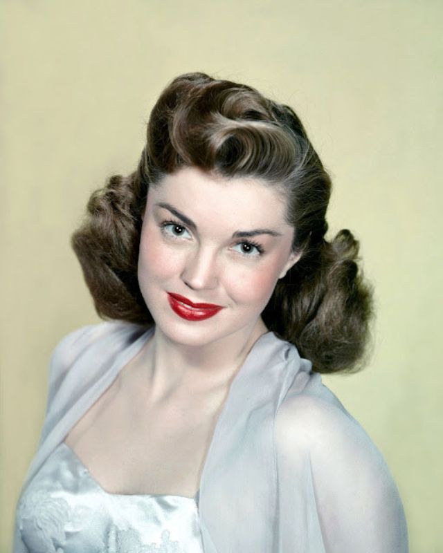 45 Glamorous Photos of Esther Williams in the 1940s and 1950s ~ Vintage ...