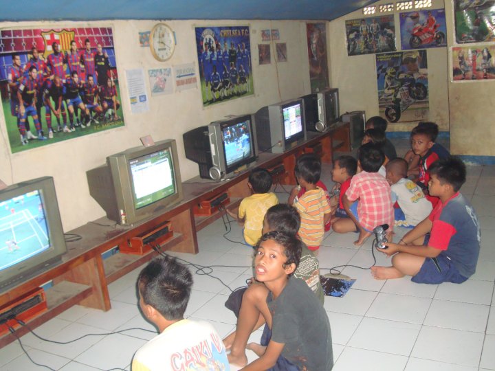 kegitan Rental Ps2 A.Rizky ~ Globe-Net & Playstation