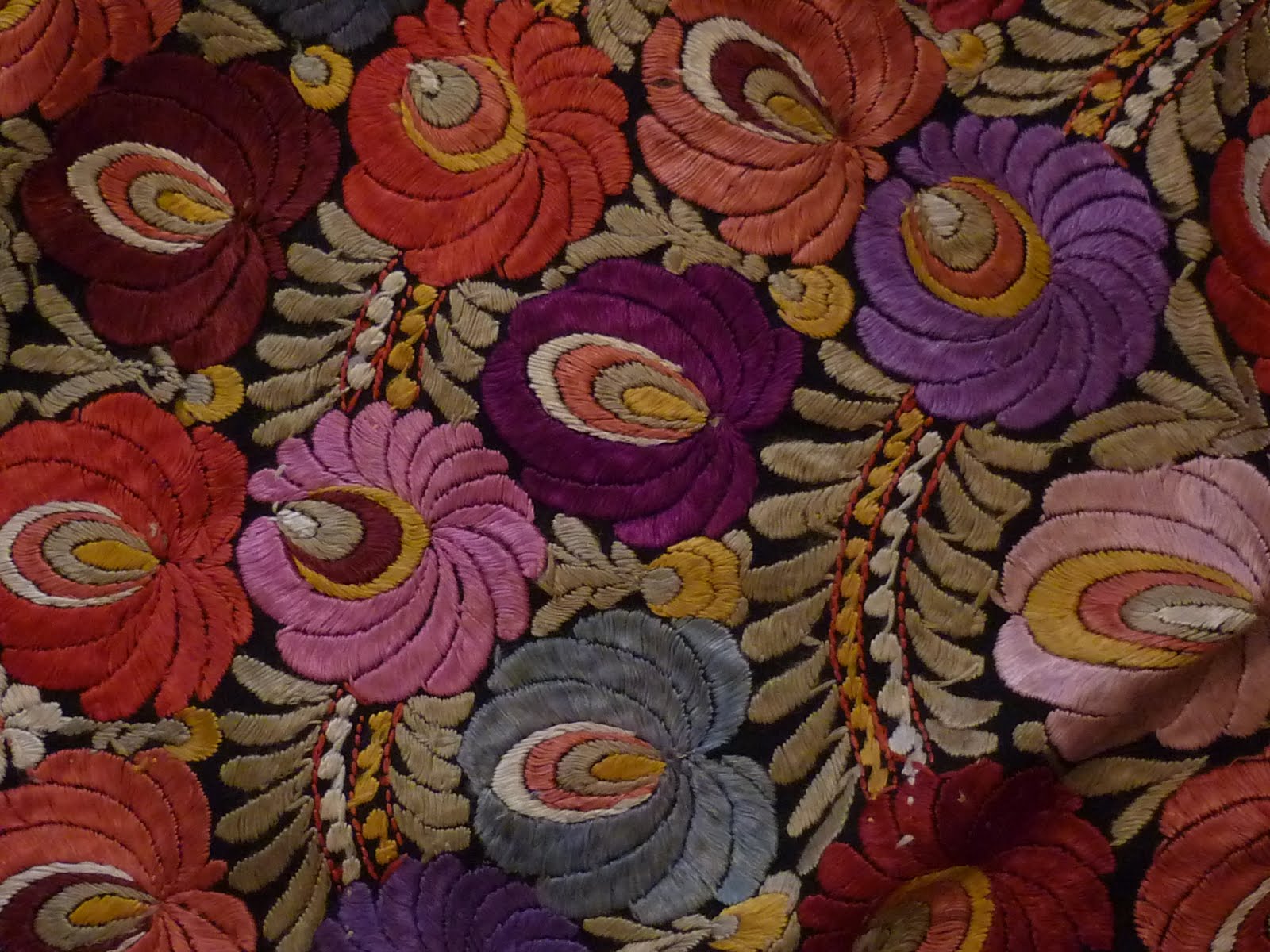 parna vintage linen and hemp: Matyo embroidery