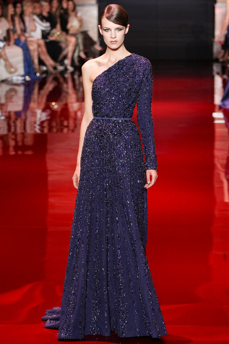 ELITE MODEL MANAGEMENT TORONTO : Kayley Walks the Runway for Paris Shows