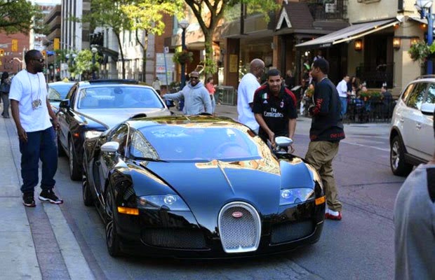 PICs : DRAKE'S CARS COLLECTION - CELEBRITY BLOG