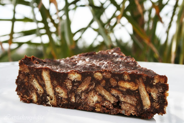 LATSIAKONYHÁJA: Δούκισσα - DOUKISSA