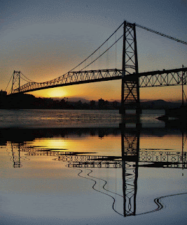 SÓ GIFs. ╬╬ ╬╬ ╬╬ ╬╬ ╬╬ : Ponte Hercílio Luz - Florianópolis - SC.