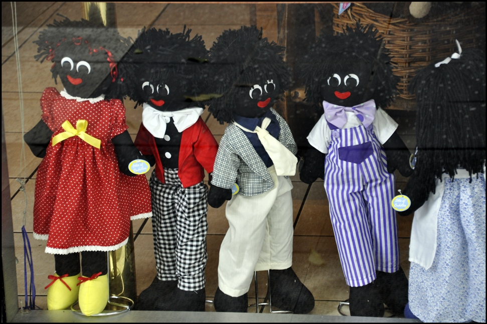 A Warm Slice of Brisbane...: Golly Gosh