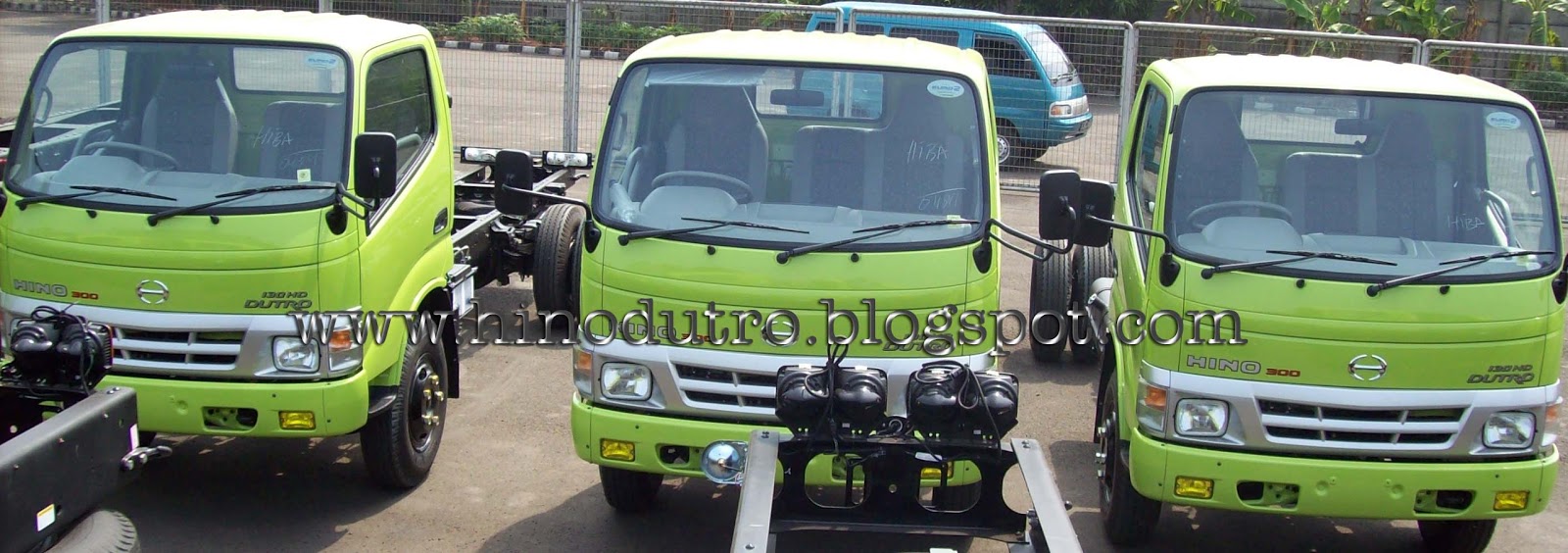 Hino Dumptruck Dutro 130 HD - HINO DUTRO