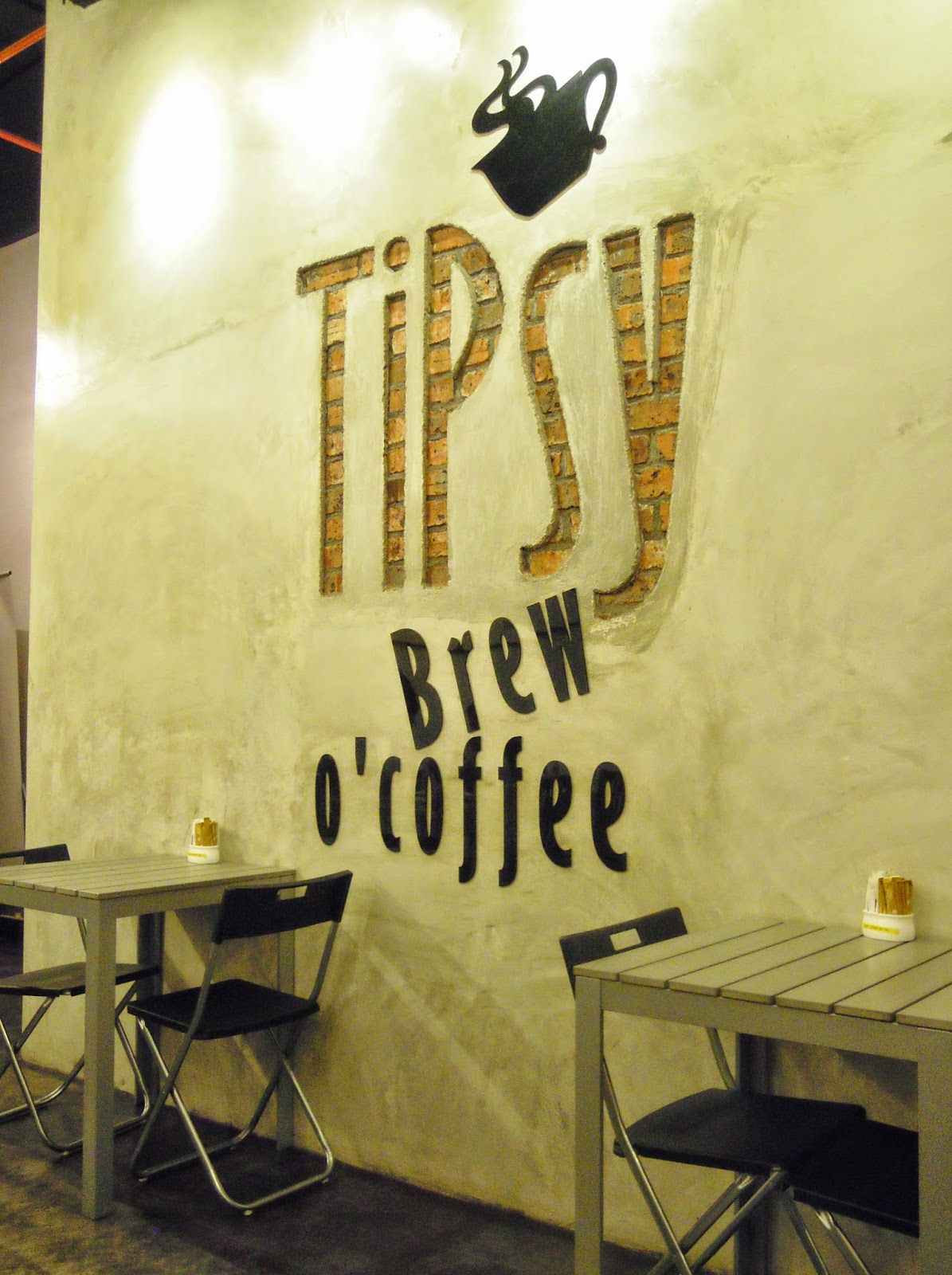 LOVE LIFE, CHERISH MOMENTS: Tipsy Brew o'Coffee | Thursdvys