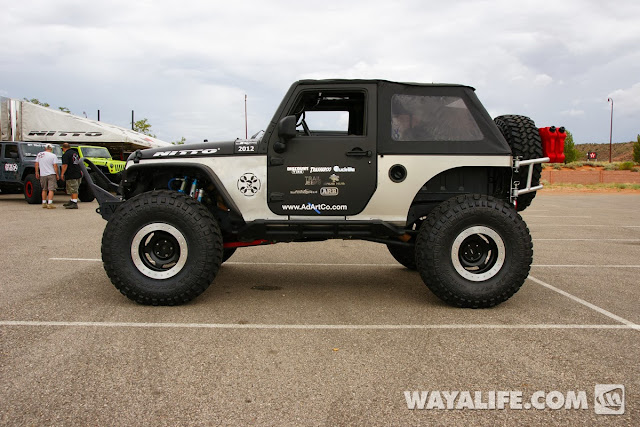 Stretched and Comp Cut Jeep JK 2dr. Build | Scale Builder's Guild