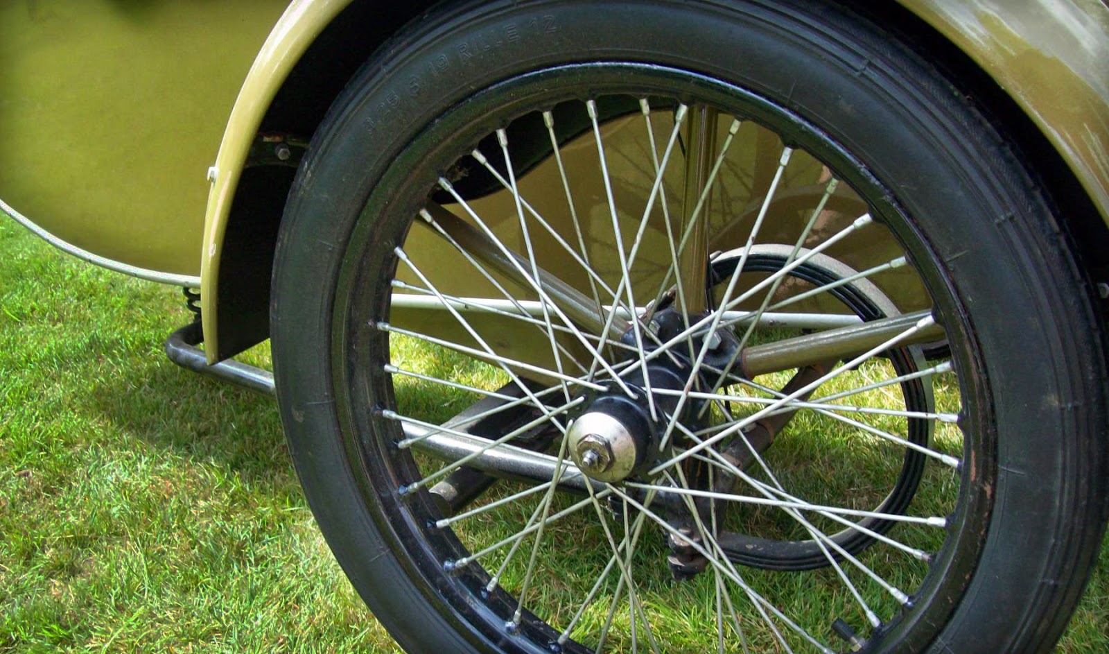 RoyalEnfields.com: Can you help identify this motorcycle sidecar?